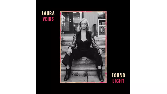 Laura Veirs atopa formas de ser libre en Found Light