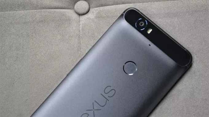 باستخدام Pixel ، تركت Google مالكي Nexus في الغبار 117946_4