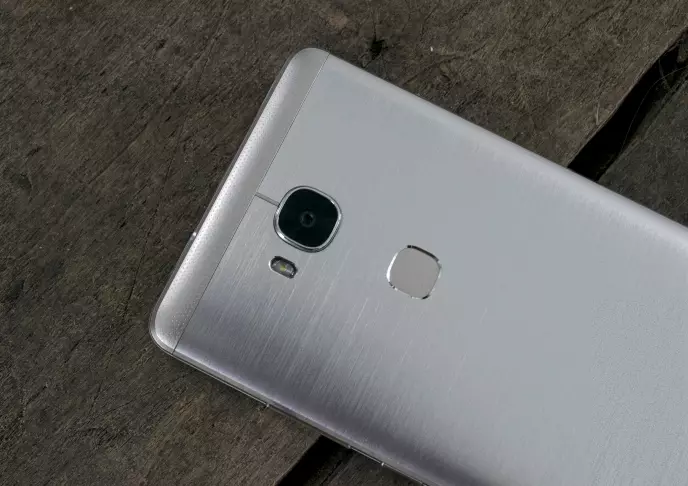 5 Përshtypjet e Hershme të Honor 5X të Huawei 117954_3