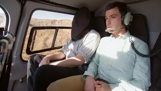 Léirmheas Nathan For You: “The Hero”