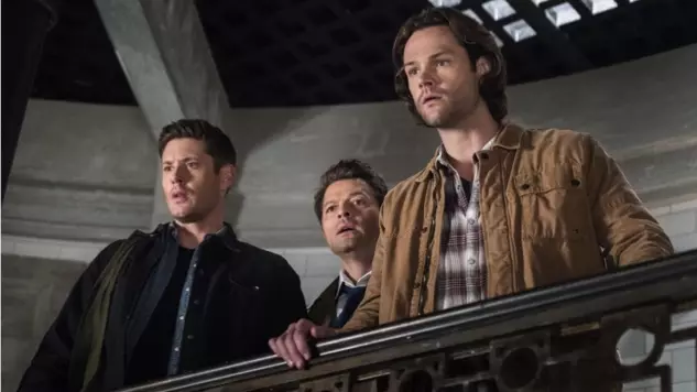 Supernatural, Superserious: Yon lyen papa ak pitit fi sou televizyon Fantasy