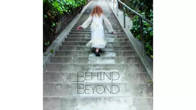 D'Mamm Hips: Behind Beyond