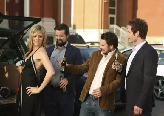 It's Always Sunny in Philadelphia Review: "The High School Reunion" (7.12)