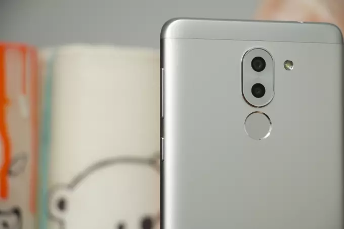 Обзор Honor 6X: смартфон среднего класса с двумя объективами 162317_14