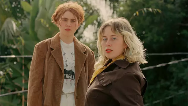 Girlpool kondig hul tweede album-kragbron aan, deel hoof-enkelsnit