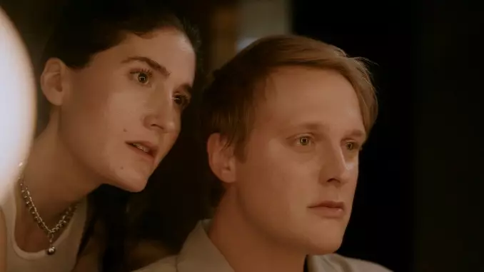 Kate Berlant e John Early são um grande momento