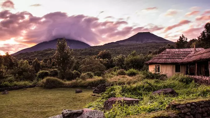 Ihhotela Intel: Mount Gahinga Lodge, Uganda