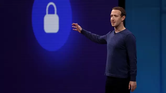 Pam Mae Biliwnyddion Tech Fel Mark Zuckerberg o Facebook Mor Ddi-glwst?