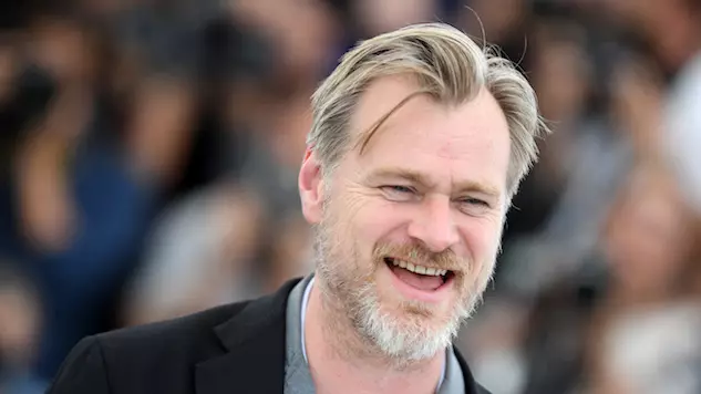 Il nuovo film di spionaggio internazionale di Christopher Nolan riceve il titolo e le aggiunte al cast