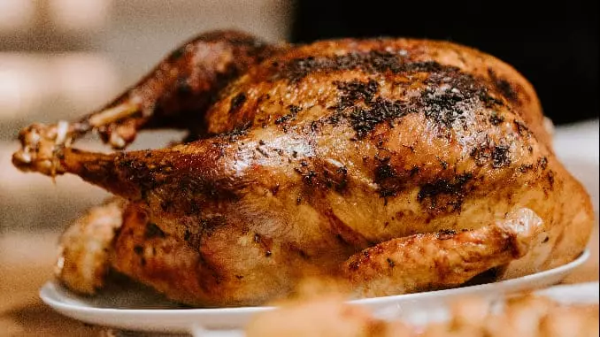 Iako cijene u trgovinama rastu, piletina (i ostalo meso) ostaje umjetno jeftino