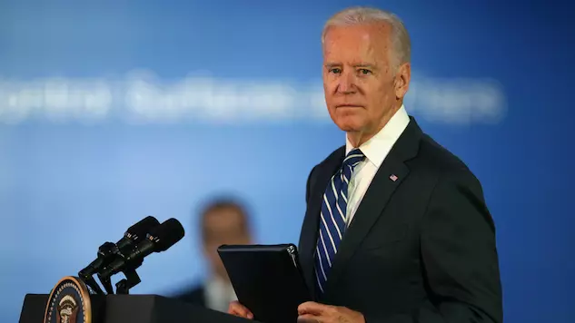 Joe Biden na-ekwu okwu mkpọsa dị egwu na-ekwu na ọ na-agba ọsọ maka Senate megide 