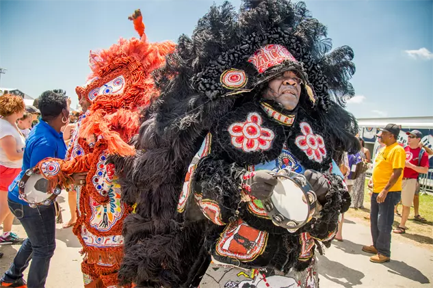 Fotoattēli: Ņūorleānas džeza un mantojuma festivāla septītā diena kopā ar Patiju Labelu, Budiju Gaju un Leonas Kings 30269_3