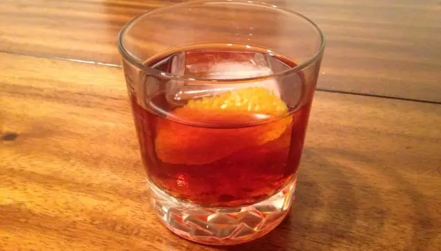 7 Atlanta Negroni Varjazzjonijiet għall-Ġimgħa Negroni