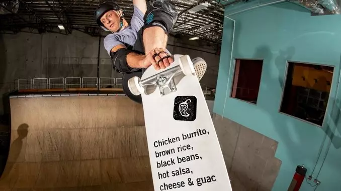 Tony Hawk's Pro Skater 1 + 2 Сезімсіз трюк атауын өзгертеді; Chipotle тегін көшірмелер мен бурритоларды береді