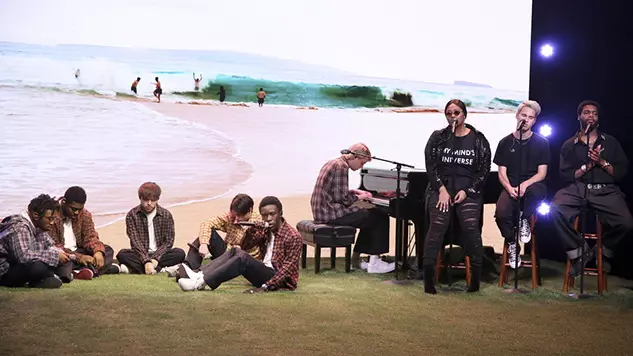 Brockhampton Jagħmlu d-Debutt Tagħhom Tar-Lejl fuq it-TV, Premiere New Song