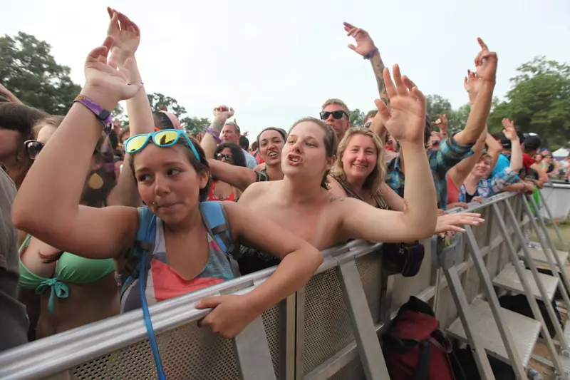 Bonnaroo Day Three Recap agus Grianghraif 40403_10