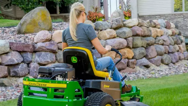 Käytin tätä John Deere -sovellusta nurmikon leikkaamisen aikana ja se todella auttoi