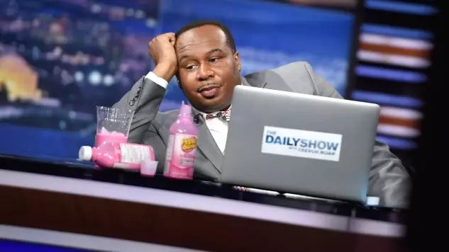 Roy Wood Jr. Over The Daily Show, Race and the Comedy of Politics