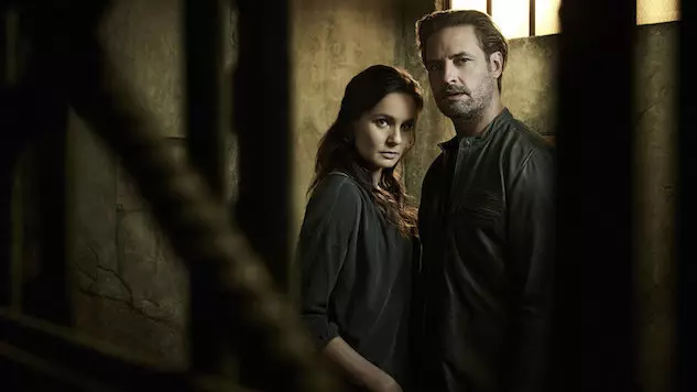 Kuidas koloonia Josh Holloway ja Sarah Wayne Callies tegelevad ulmefilmi kõige veenvama abieluga