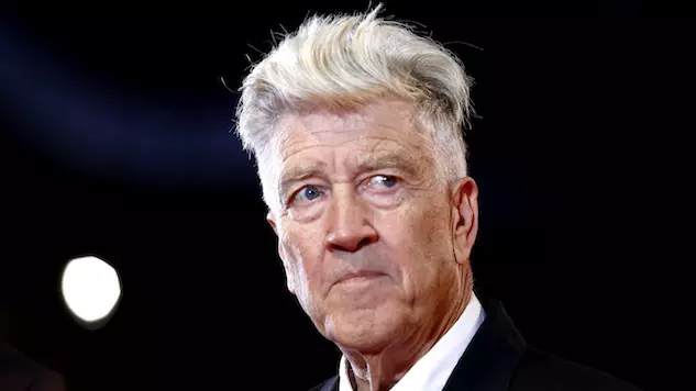 David Lynch-ek Trumpen iruzkinak argitzen ditu gutun irekian