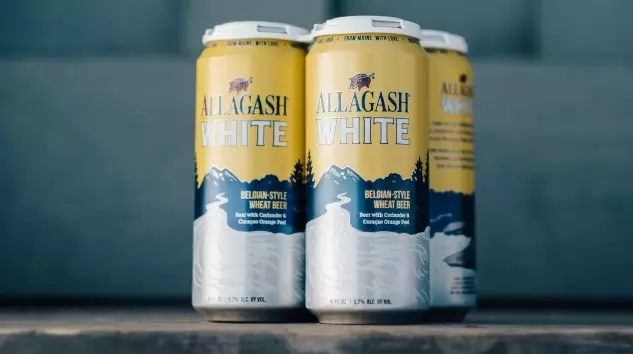 Meng Mount vun Flagships: Allagash Brewing Co White