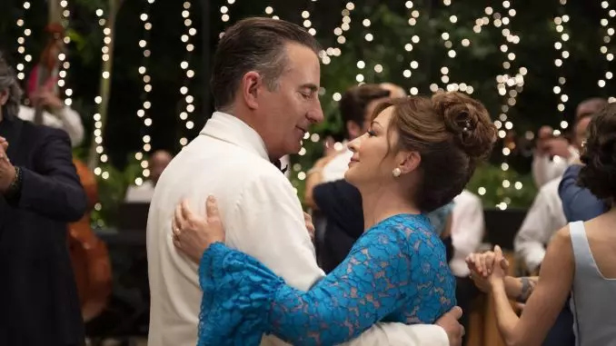 Andy Garcia ve Gloria Estefan, Katılmaya Değer Bir Gelinin Babasının Manşetini Çıkardı