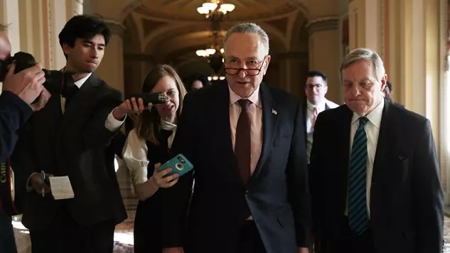 Penutupan Demokrat Salam Mary—Mungkin Schumer Mempunyai Rancangan Lagipun