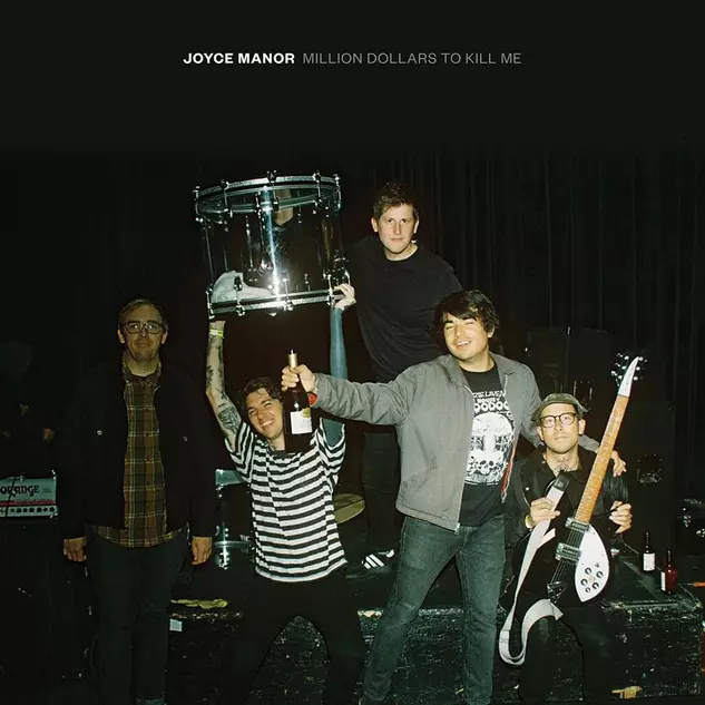 Joyce Manor Zata Baku Dala Miliyan Domin Kashe Su 69982_2