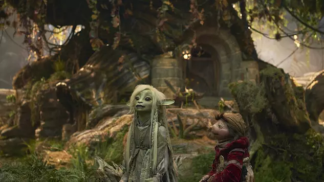 The Dark Crystal: Age of Resistance is in awe-ynspirearjend fantasy-epysk dat jo net kinne misse