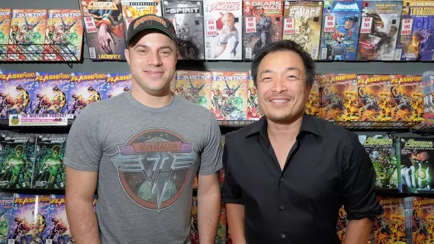 Geoff Johns Rola Afirîner Berfireh Dike, Li Ser Pop-Up-a Nû 