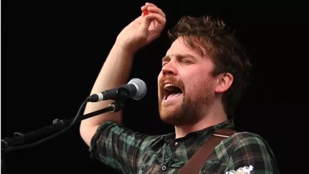 Ho hopola Scott Hutchison oa Mmutla o Tšabang