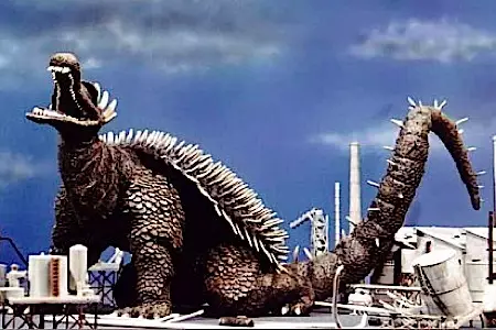 Todos os monstros de Godzilla clasificados dende o máis coxo ata o máis xenial 87049_30