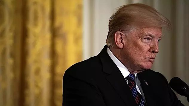 Informe: Trump pensó que la cobertura de la muerte de McCain era